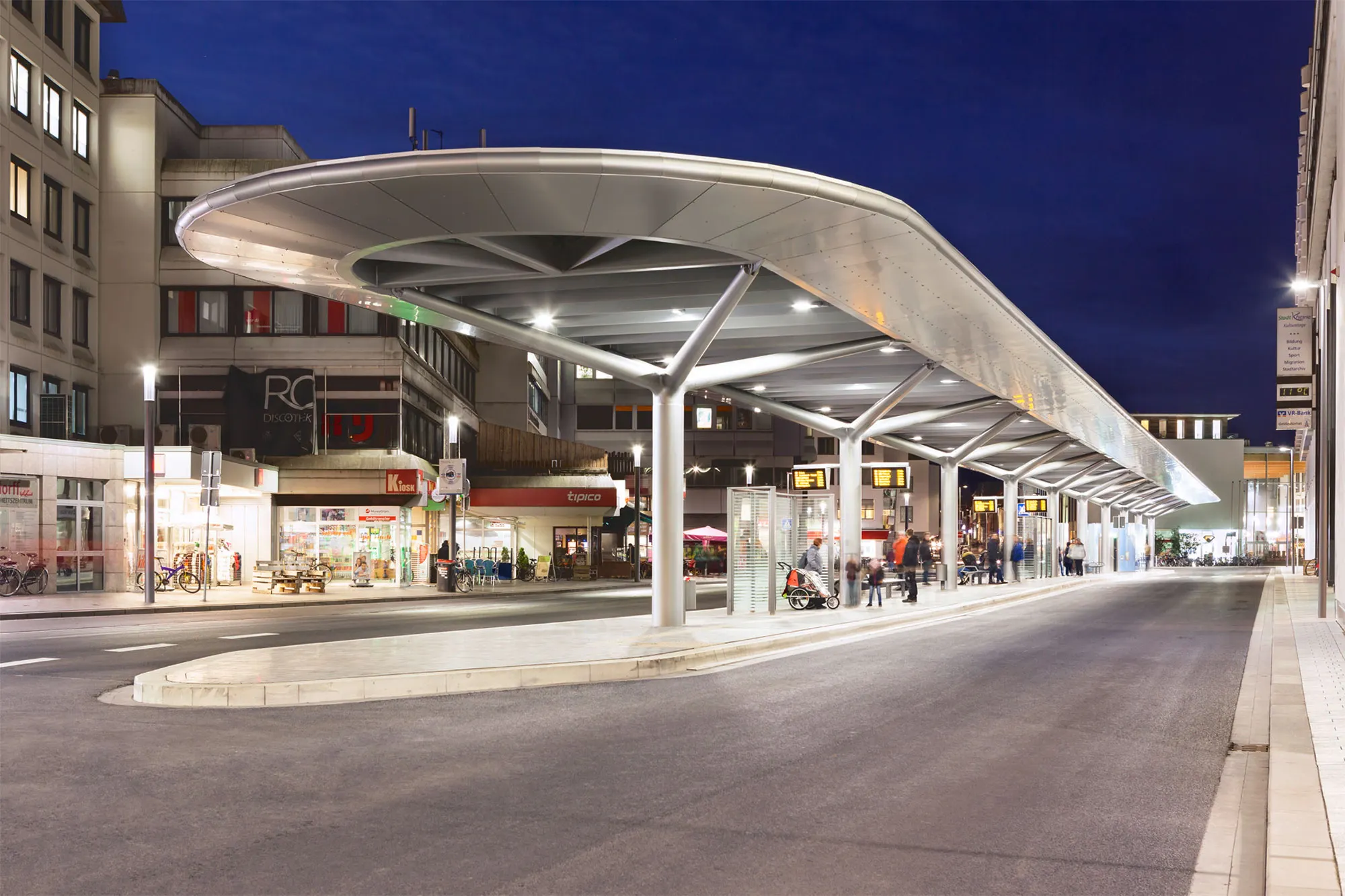 Moderner Busbahnhof für die Stadt Rheine