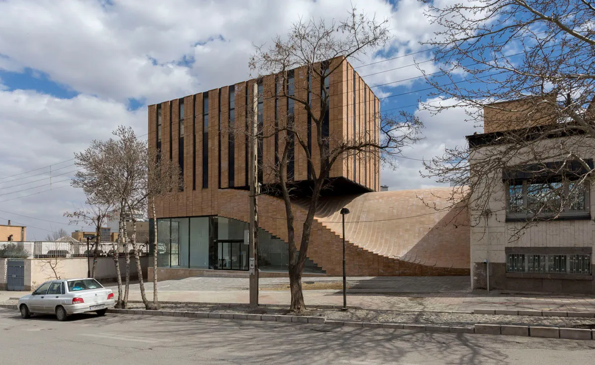 Termeh Office - Retail Building
