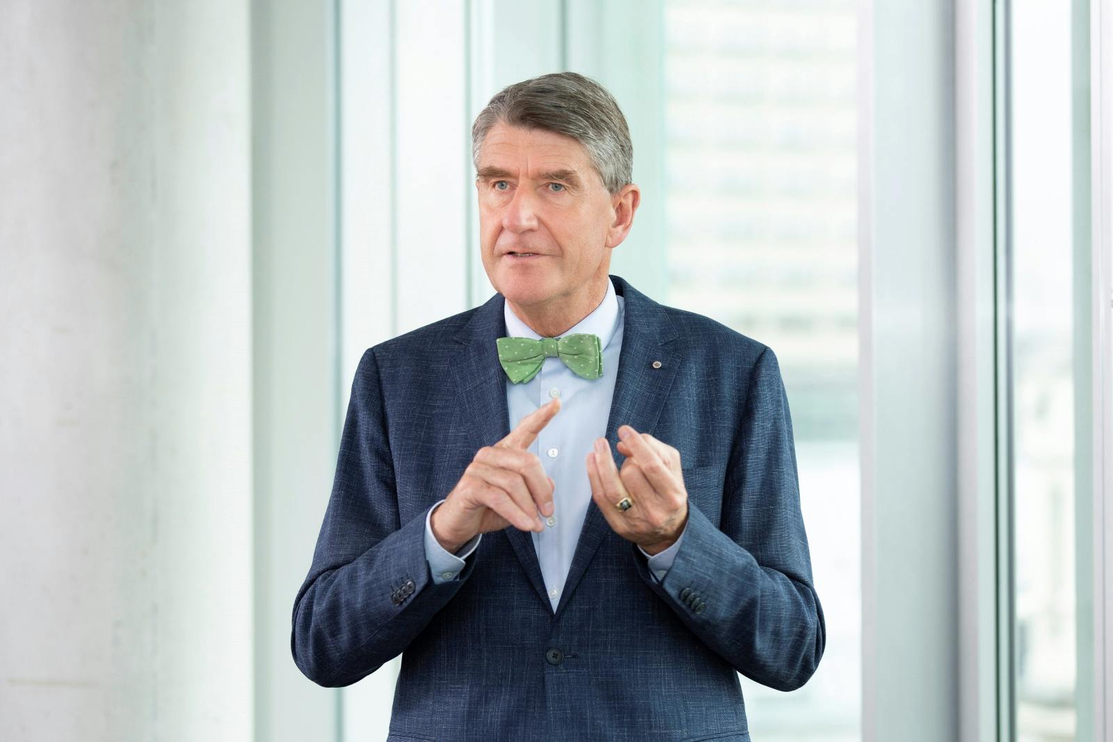 "Wir schieben uns gegenseitig die Schuld zu, warum wir nicht ...